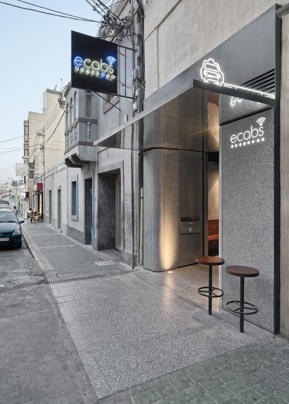 eCabs Booking Office - Valentino Architects